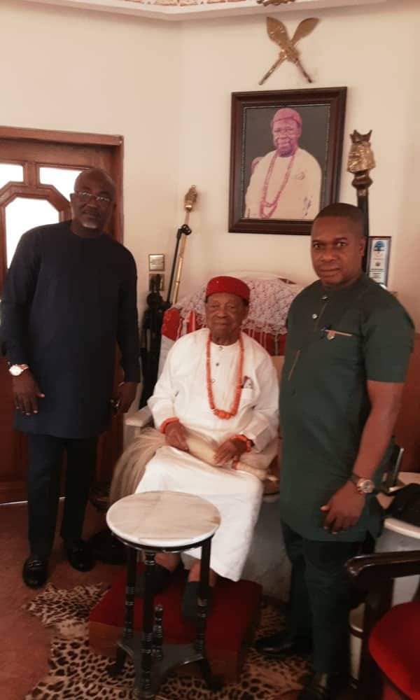 Asagba of Asaba sends message to Nigerian journalists, advises against ...