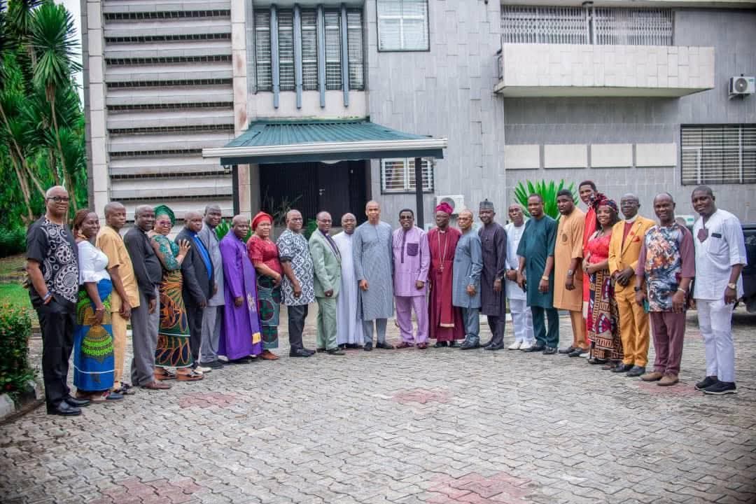 Senator Ede Dafinone Hosts Urhobo Christian Ministers Association in Sapele